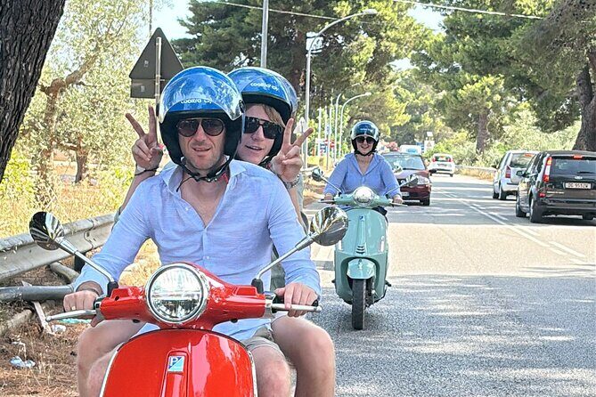 Vespa tour from Polignano to Savelletri with octopus sandwich - Key Points