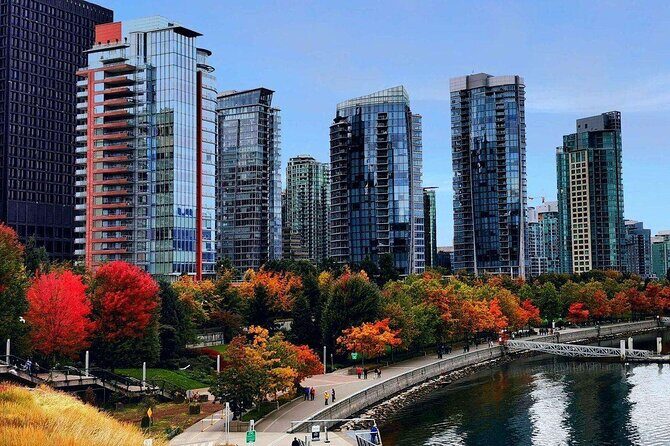 Victoria 1-Day Tour From Vancouver - Transportation and Group Size