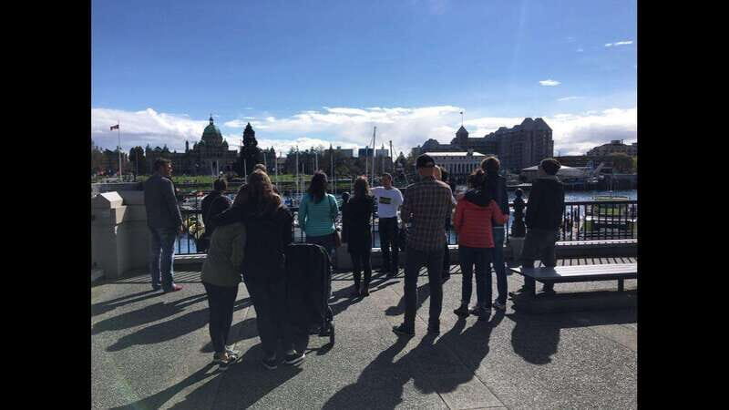 Victoria: 2-Hour Food and History Tour with Tastings - Key Points