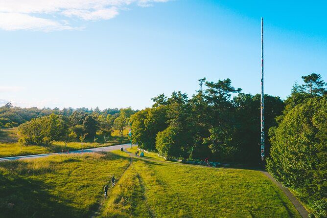 Victoria City Highlights 3 Hour Bike Tour, eBike Upgrade Avail. - The Allure of Victoria on Two Wheels