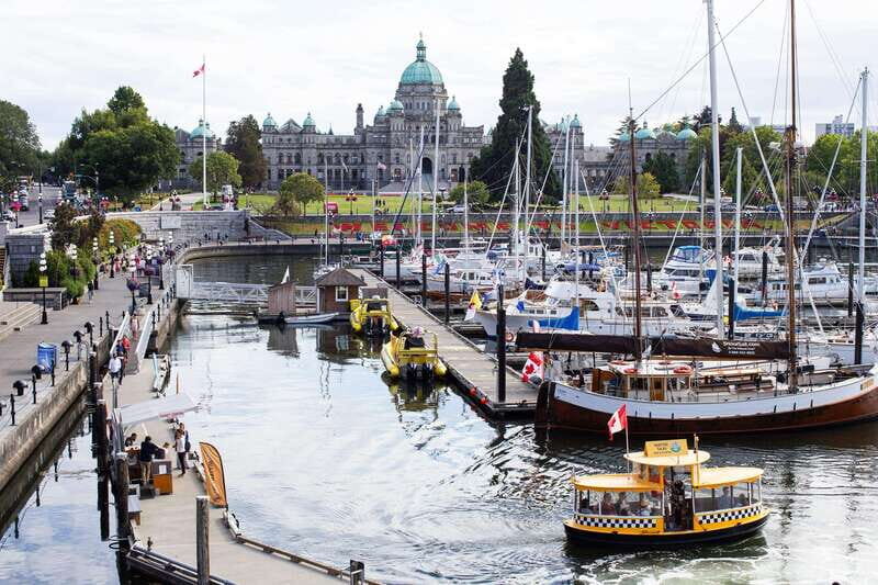 Victoria: City Highlights and Butchart Gardens Tour - Key Points