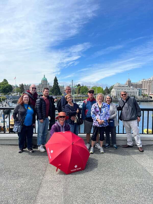 Victoria: Tips-Based City Highlights Walking Tour | 2.5-Hour - Who Will Love This Tour?