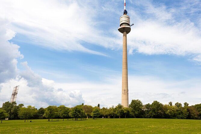 Vienna 40 Minutes Helicopter Tour for 2 - First Impressions: What’s the Tour All About?