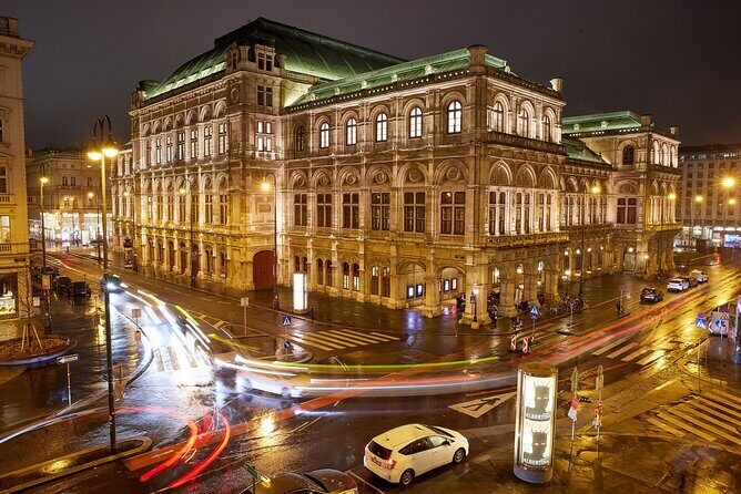 Vienna at night! Private photo tour of Vienna's most beautiful buildings - The Sum Up: Who is this tour perfect for?