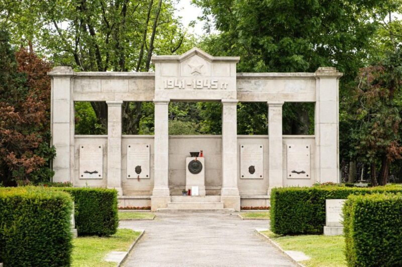 Vienna Central Cemetery Walking Tour with Transfers - Final Thoughts: Is It Worth It?