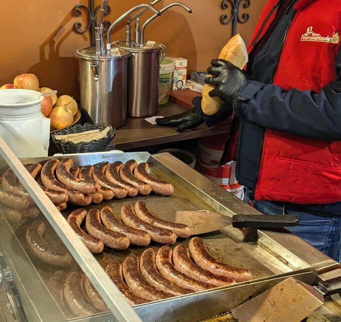 Vienna: Christmas Market Food and Drinks Tour - Why This Tour Is Worth Considering