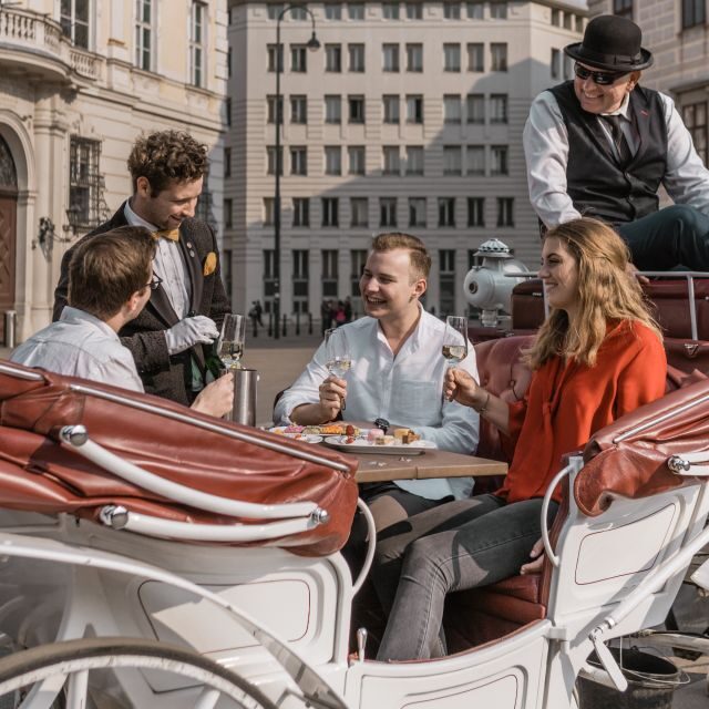 Vienna: Culinary Horse-Drawn Carriage Experience - What do travelers say about the experience?