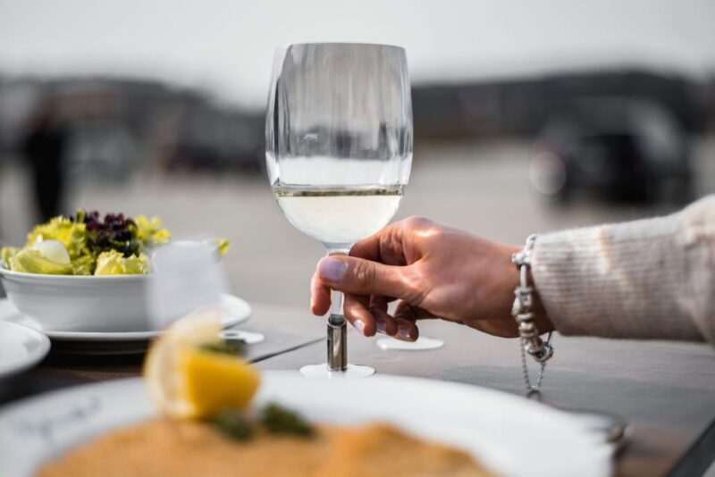 Vienna: Culinary Sightseeing Tour in an Electric Vintage Car - An Authentic and Stylish Way to Discover Vienna