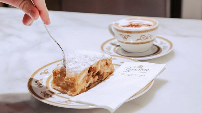 Vienna: Gerstner KuK Hofzuckerbäcker Baking Show & Tasting - A Closer Look at the Baking Show Experience