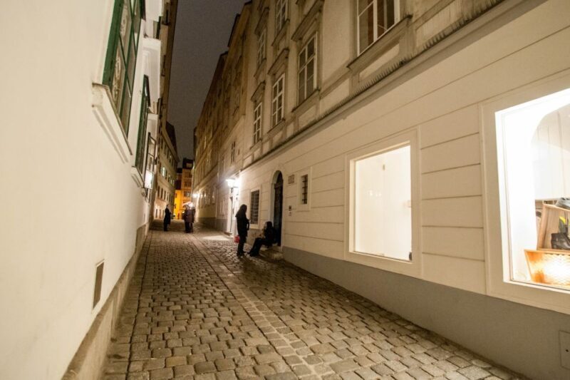 Vienna: Ghosts and Legends Guided Nighttime Walking Tour - FAQ
