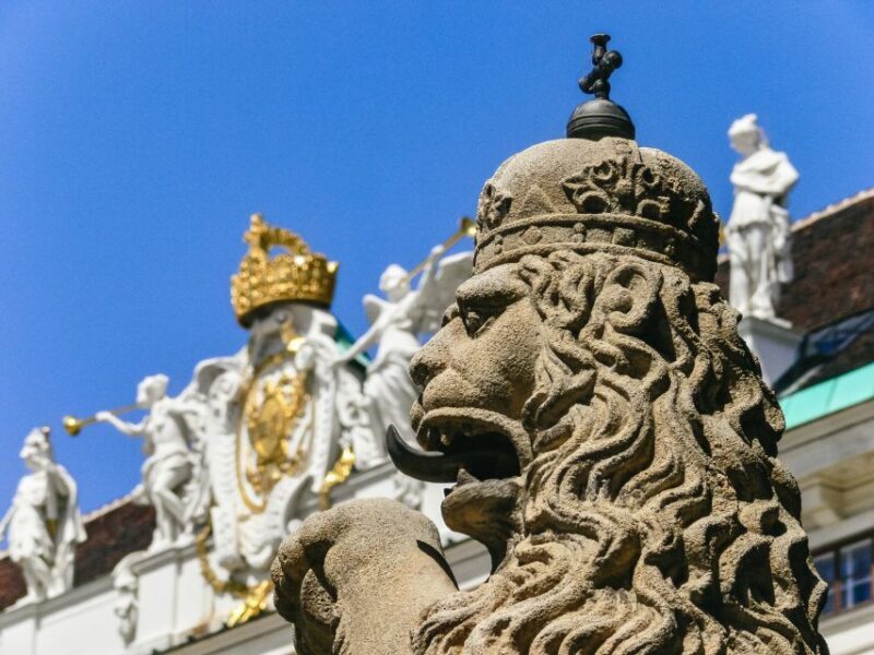 Vienna: Guided Walking Tour of City Center Highlights - The Experience From the Guides