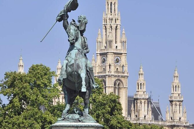 Vienna: Guided Walking Tour of City Highlights in a Small Group - The Sum Up