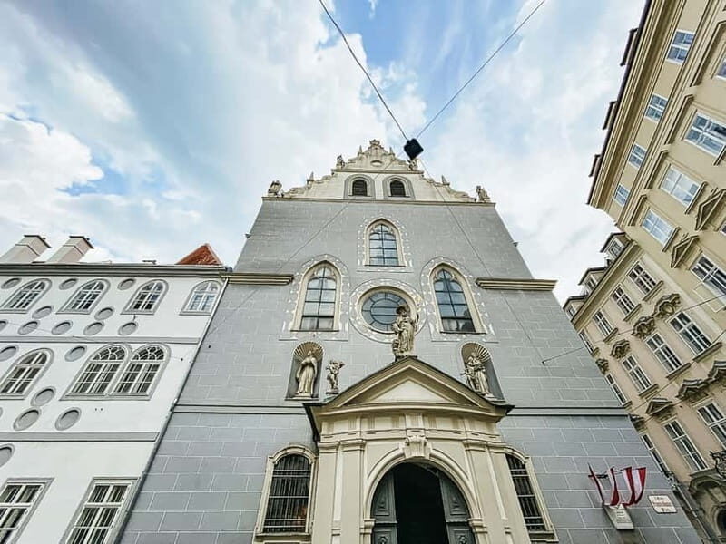Vienna: Hidden Secrets and Local Stories Walking Tour - The Sum Up