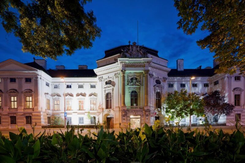 Vienna: Mozart & Strauss Classical Concert at Börse Palace - FAQs