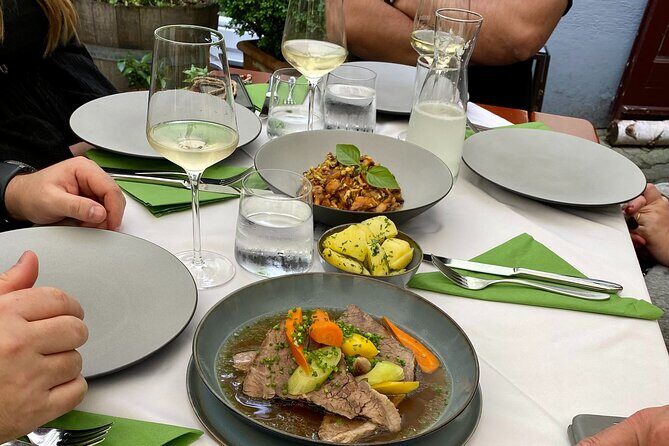 Vienna Nightlife Experience: Food, Wine, Cocktails & Vibes - The Sum Up