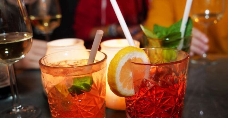 Vienna Nightlife Tour: Dinner, Drinks & Rooftop Bar - A Deep Dive into the Vienna Nightlife Tour