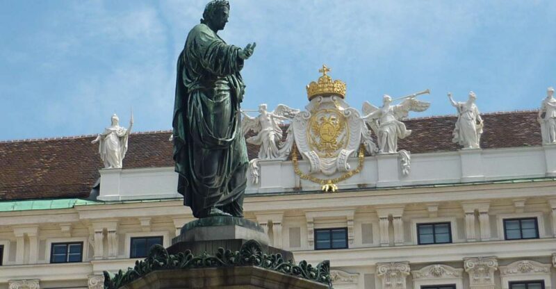 Vienna: Private Guided Walking Tour - Exploring Vienna on Foot: What to Expect