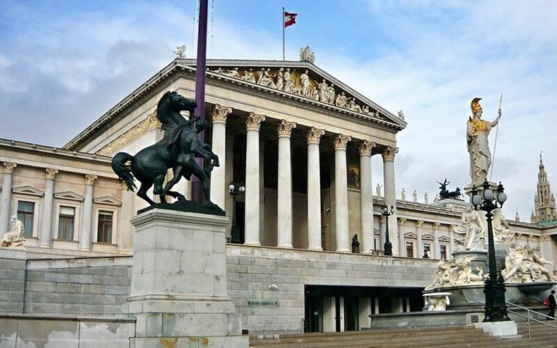 Vienna: Private Half-Day Sightseeing Tour - An In-Depth Look at the Private Vienna Tour