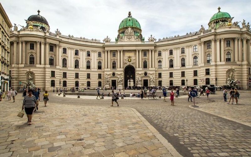 Vienna: Private Half-Day Sightseeing Tour - Who Should Consider This Tour?