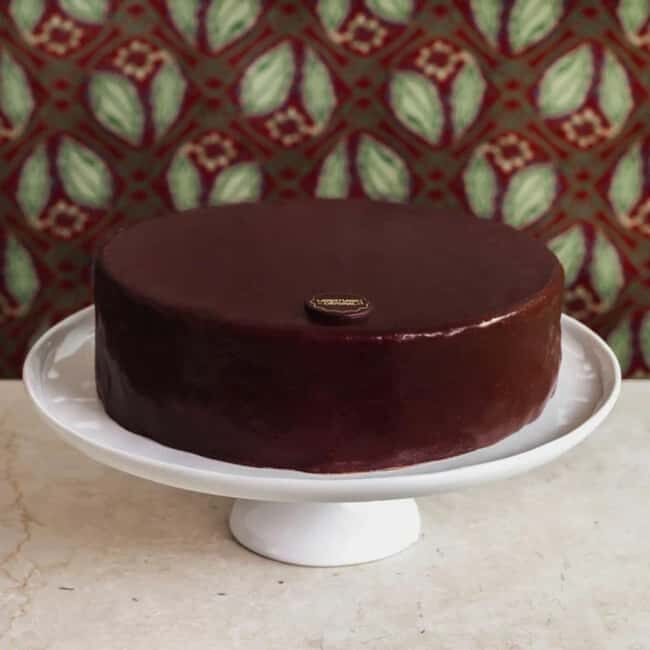 Vienna: Secrets and Scandals with Cake at Cafe Landtmann - Key Points  