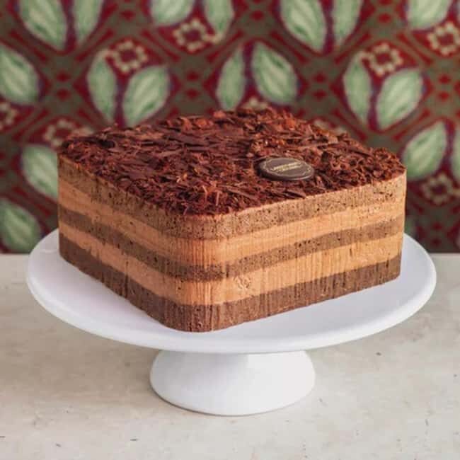 Vienna: Secrets and Scandals with Cake at Cafe Landtmann - What’s Included & What’s Not