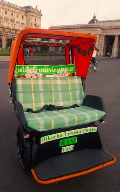 Vienna: Tour with locals in RAXI electric rickshaw - What to Expect on the Tour