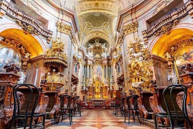 Vienna Walking Tour, Hofburg Palace, St Stephens Cathedral - Exploring Vienna in a Nutshell: The Walking Tour Experience