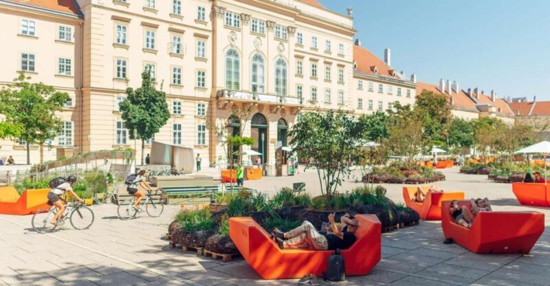 Vienna: Walking Tour of the MuseumsQuartier with Guide - Final Thoughts