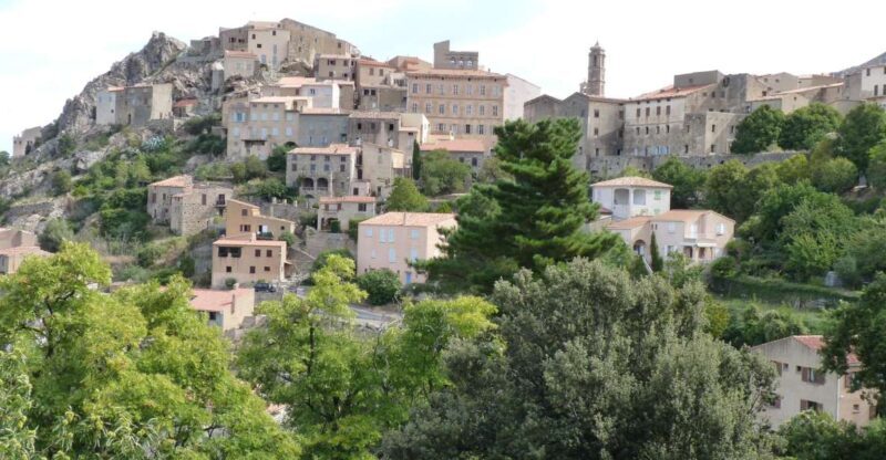 Vieux Villages L'authenticité Corse - FAQs