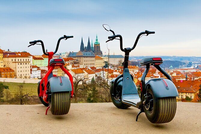 Viewpoints & Castle tour on SCROOSER - An In-Depth Look at the Prague Scooter Tour