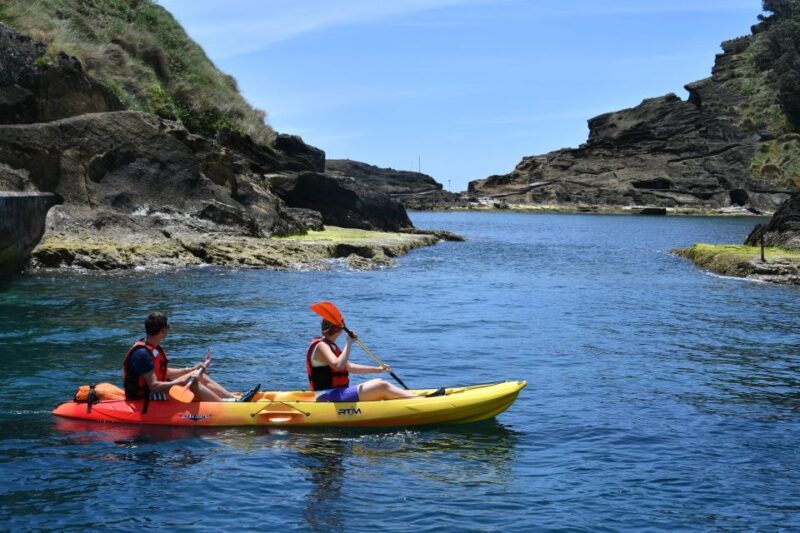 Vila Franca do Campo: Kayak Rental - The Practicalities of the Kayak Rental Experience