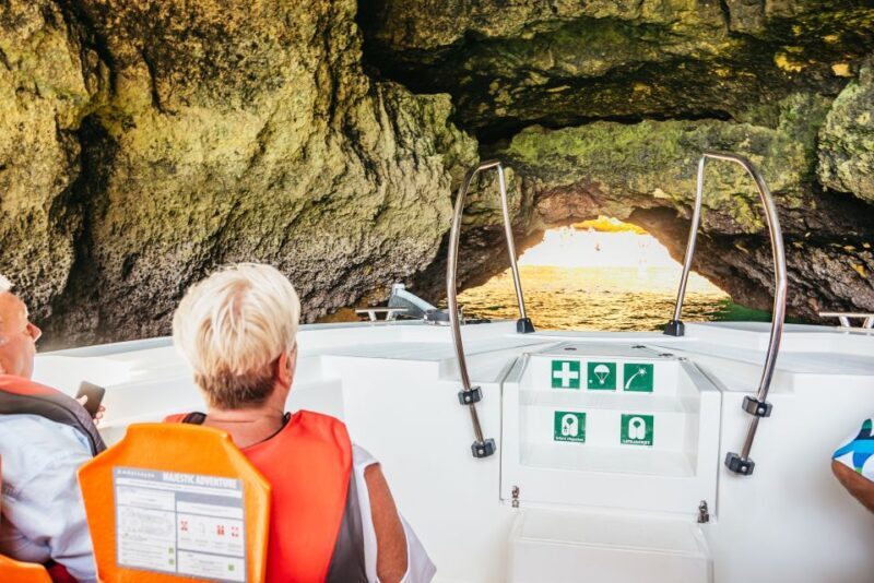 Vilamoura: Benagil Cave Boat Tour with Entry&Dolphin search - Exploring the Algarve’s Coastline: Vilamoura’s Benagil Cave Boat Tour