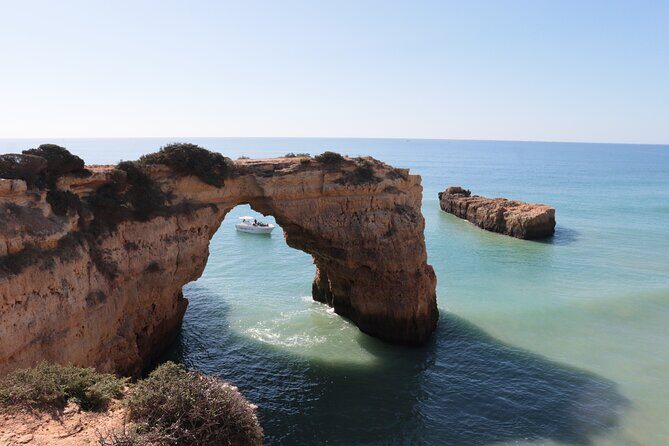 Vilamoura Tour to Benagil and the Dolphins - FAQ