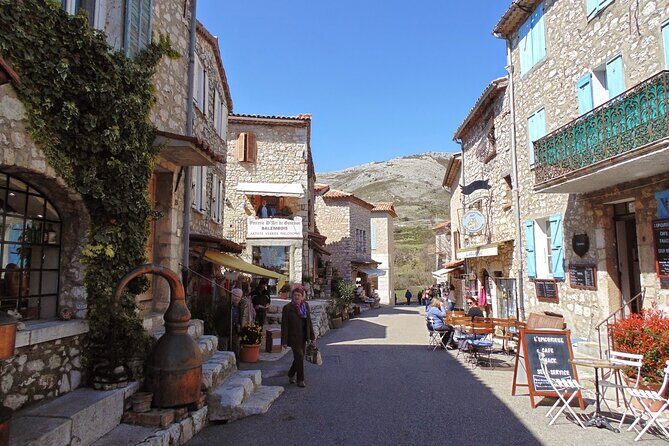 Villages Médiévaux,Grasse, Gourdon, Tourrettes sur Loup, St Paul - A Closer Look at the Itinerary