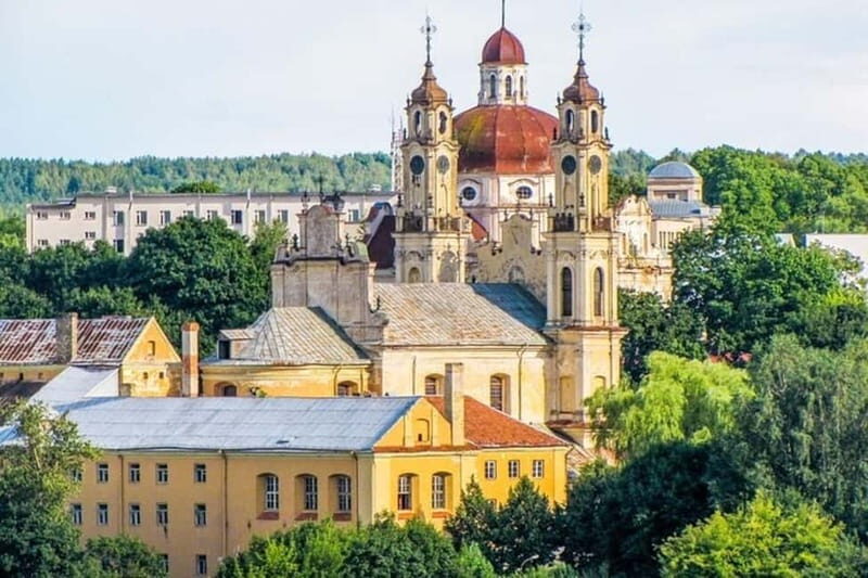 Vilnius : Sightseeing Walking Custom Tour with a Local Guide - Key Points