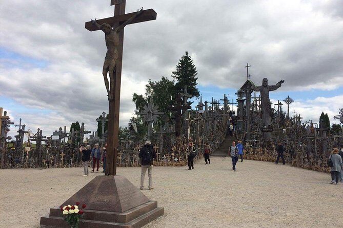 Vilnius to Riga Day Trip: The Hill of Crosses, Rundale Palace and Bauska Castle - An In-Depth Look at the Tour
