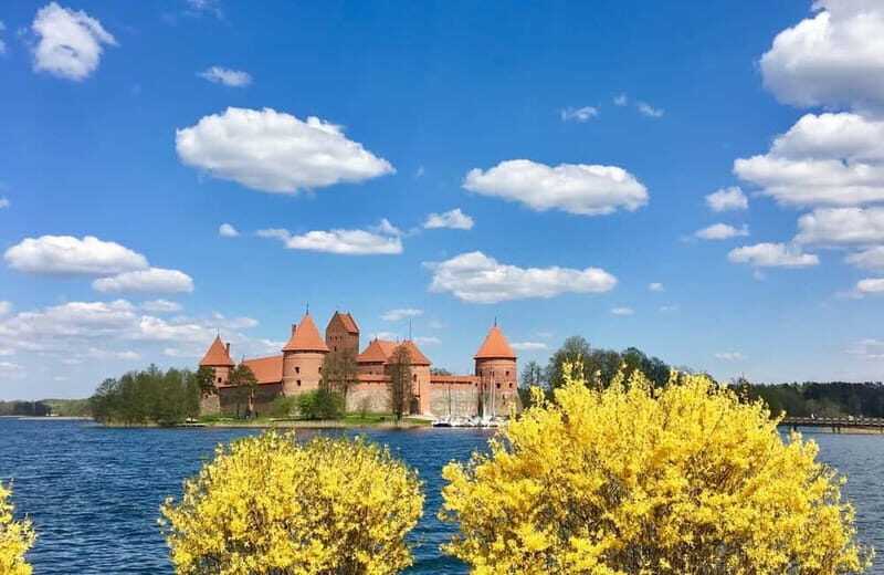 Vilnius: Trakai Tour with Audio Guide and Minibus Transfers - Final Thoughts
