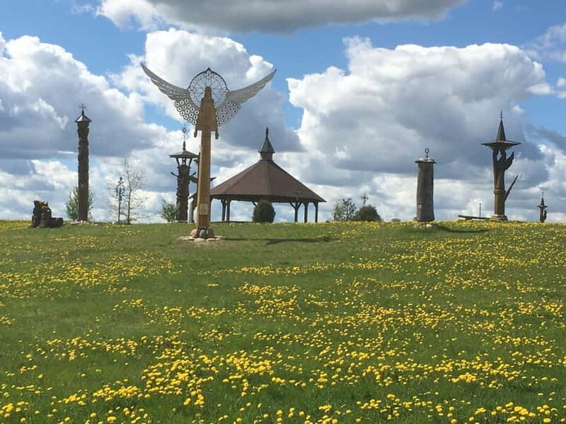 Vilnius: Trakai, Uzutrakis Manor, Hill of Angels, Boat Ride - Practical Details & Value