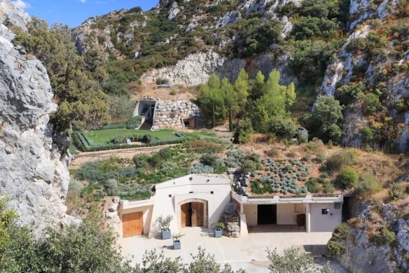 Vineyard of the Alpilles by bike - Practical Details: What’s Included and What to Consider
