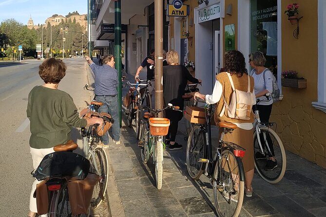 Vintage Style Bike Rental in Malaga - Practical Tips for Your Bike Day in Malaga