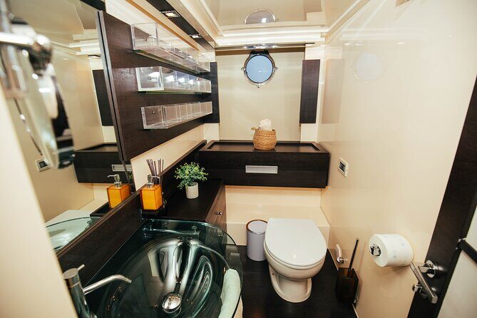VIP Capri Yacht Experience Private Cruise Swim and Sunbathe - FAQ