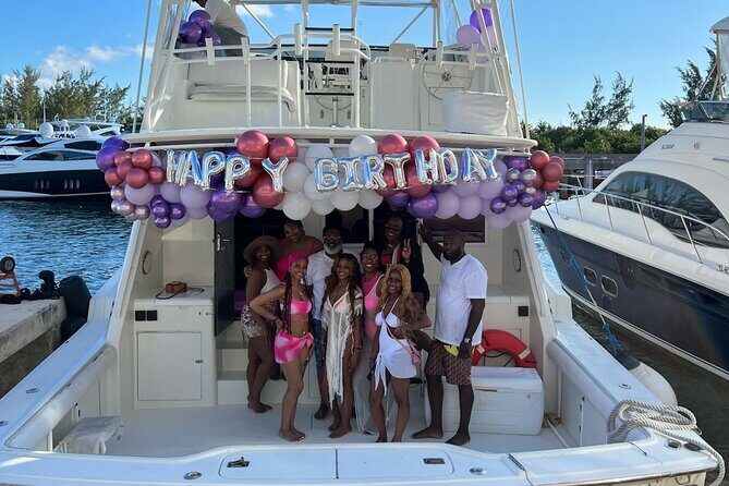 VIP Catamaran Yacht Rental in Cancun - An In-Depth Look at the VIP Catamaran Experience