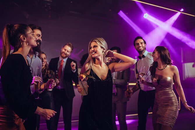 VIP Club Crawl Fremont Street, Las Vegas: Entry & Drink Specials - Practical Insights & Tips