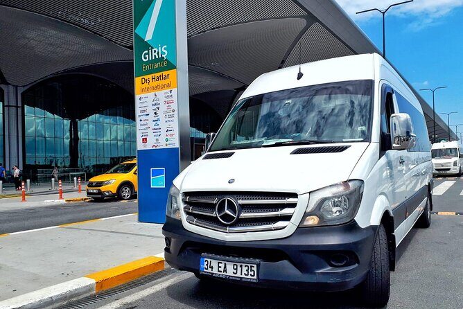 VIP Daily Transfer from the Istanbul Airport to Istanbul City - The Vehicle and Service Experience