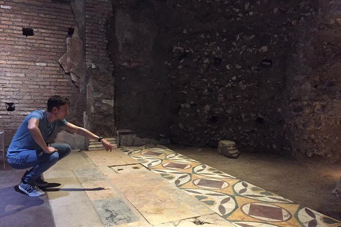 VIP Tour of the Colosseum, Forum & Palatine Hill by PhD Guide - FAQs About the Tour