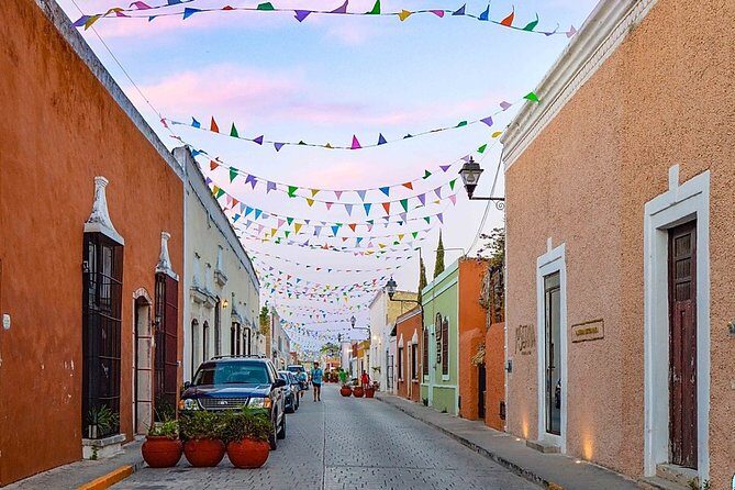 VIP tour to Chichén Itza, Hubiku & Ik Kil. Lunch and transportation included - What’s Included and What’s Not
