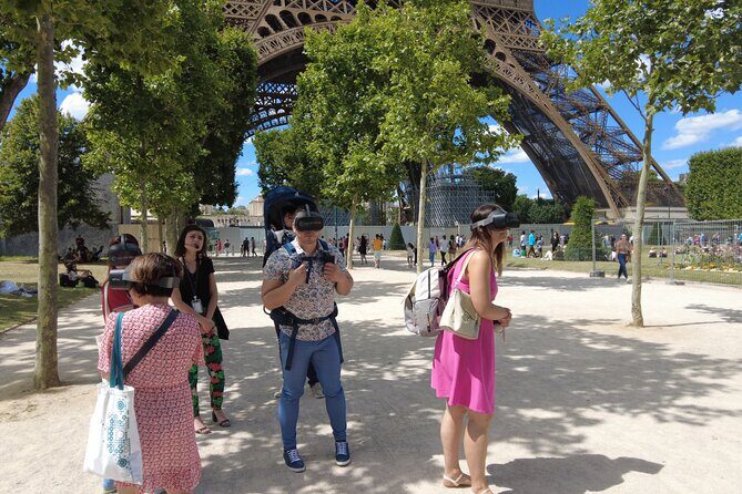 Virtual Reality Guided Tour at the Eiffel Tower - FAQ