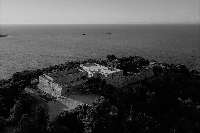 Vis Military Tour - FAQ