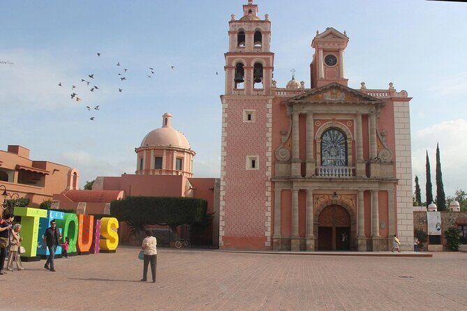 Visit 1 Cheese Factory and 2 Vineyards, starting from Querétaro - An In-Depth Look at the Itinerary