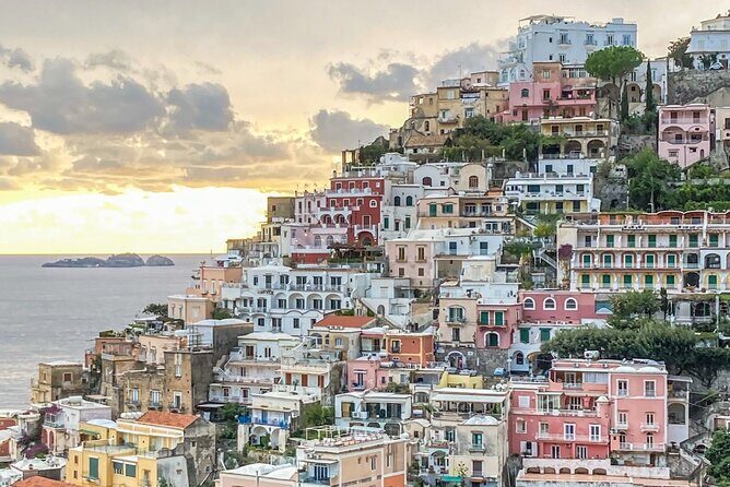 Visit amalfi coast from Naples - Key Points